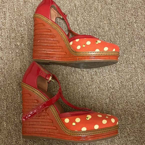Marc Jacobs | Shoes | Marc By Marc Jacobs Wedge Sandals Size 4 | Poshmark